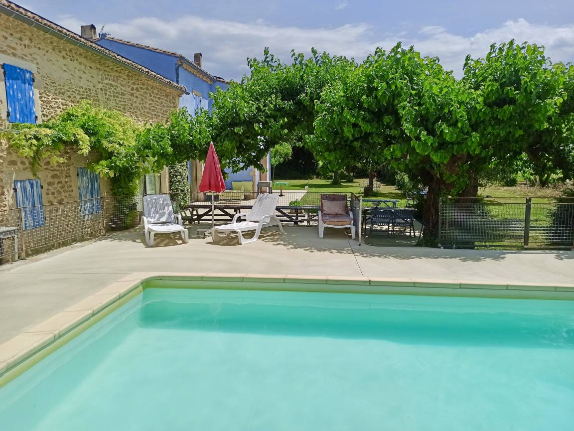 300 M² Villa ∙ 8 Bedrooms ∙ 23 Guests - Grignan