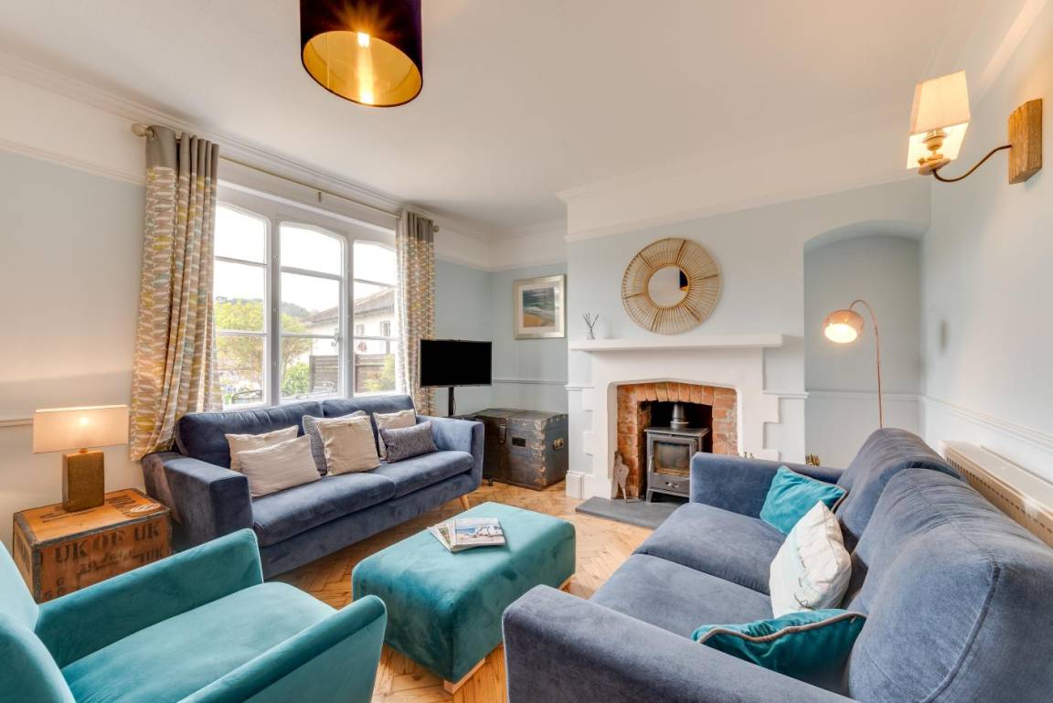 Cottage ∙ 3 Bedrooms ∙ 6 Guests - Beer