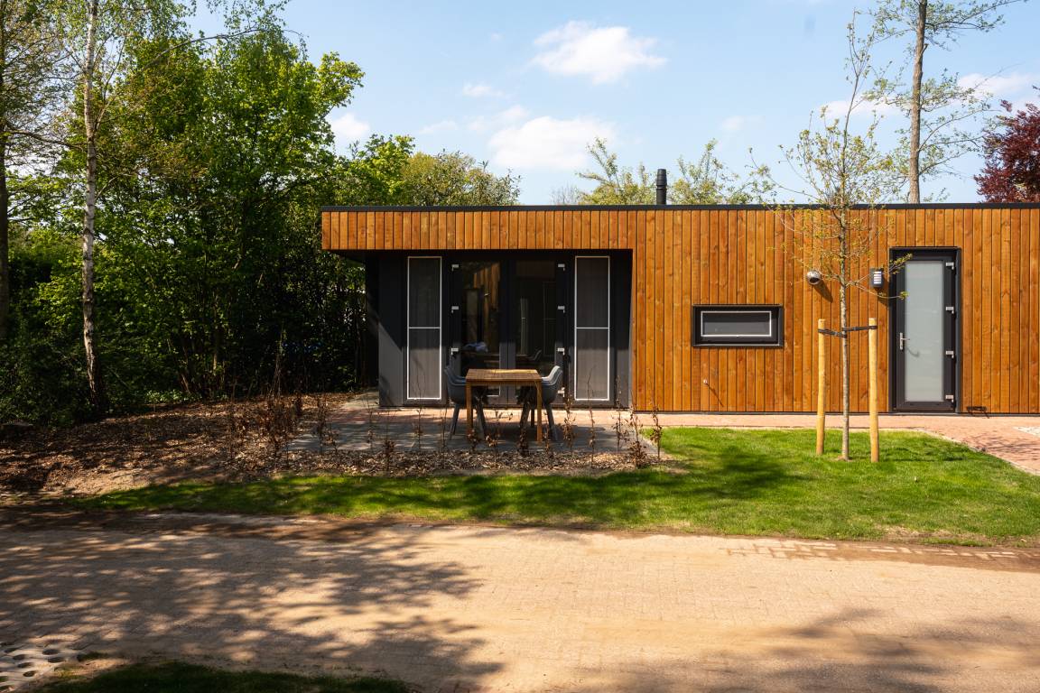 Chalet ∙ 2 Bedrooms ∙ 4 Guests - Almelo