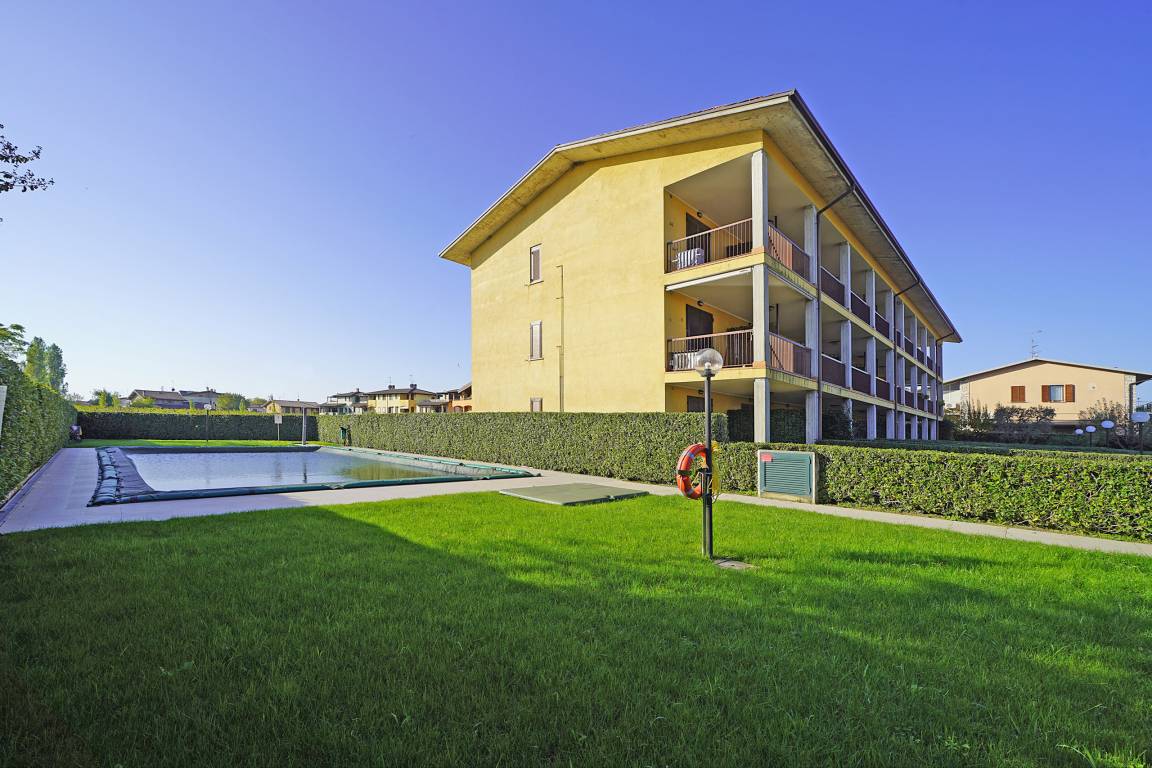 34 M² Apartamento ∙ 1 Habitación ∙ 3 Huéspedes - Sirmione