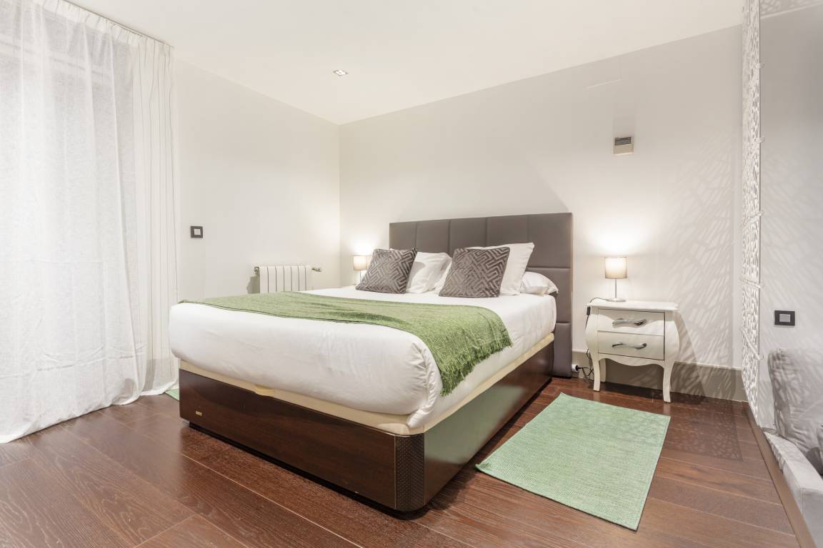 42 M² Estudio ∙ 3 Huéspedes - Madrid