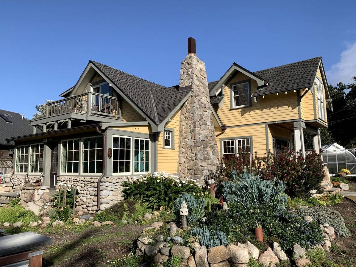 Villa ∙ 3 Bedrooms ∙ 7 Guests - Big Sur, CA