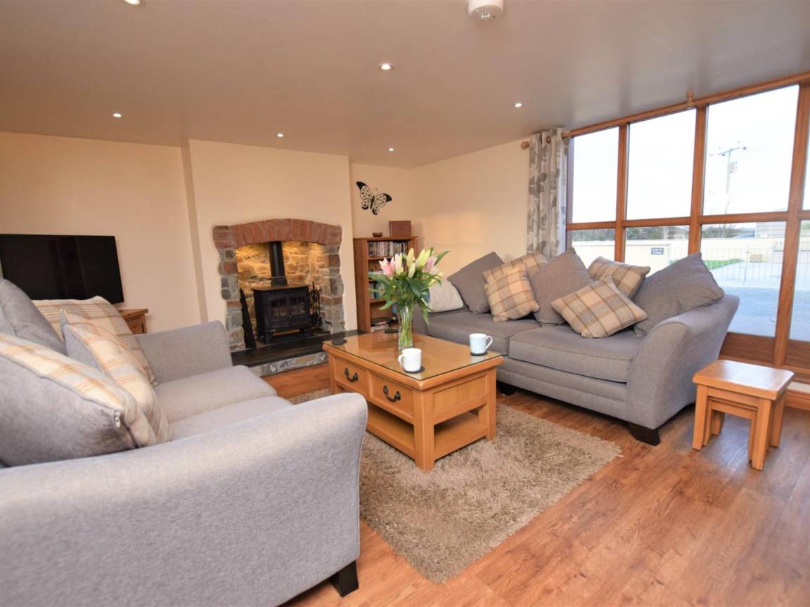 Cottage ∙ 3 Bedrooms ∙ 6 Guests - Clovelly
