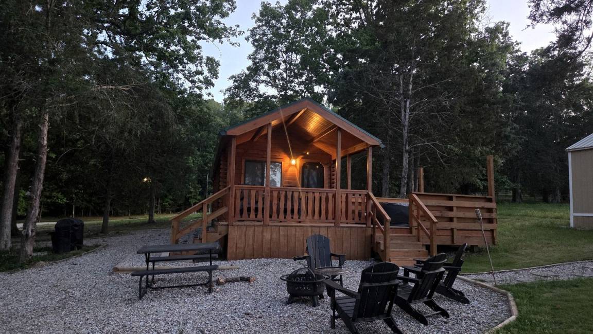 House ∙ 1 Bedroom ∙ 4 Guests - Hot Springs, AR