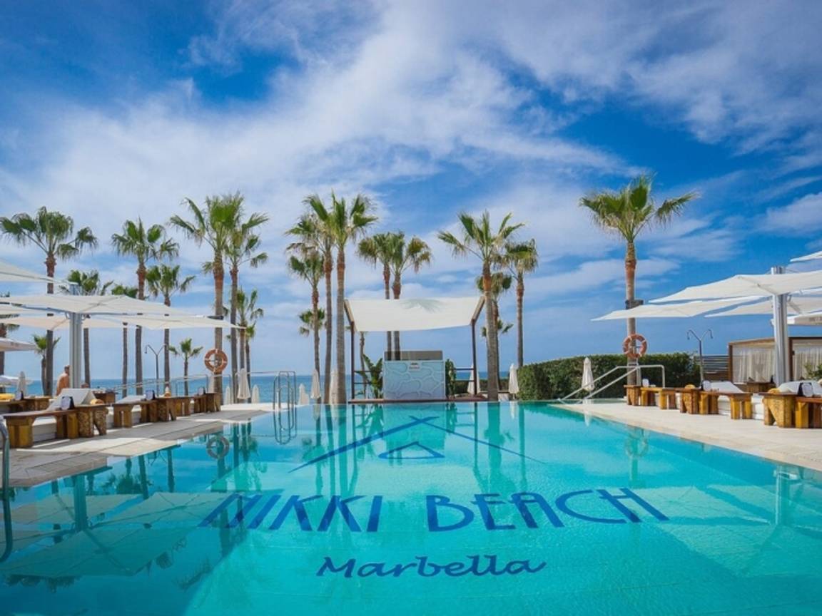 1730 M² Villa ∙ 9 Chambres ∙ 15 Personnes - Calahonda
