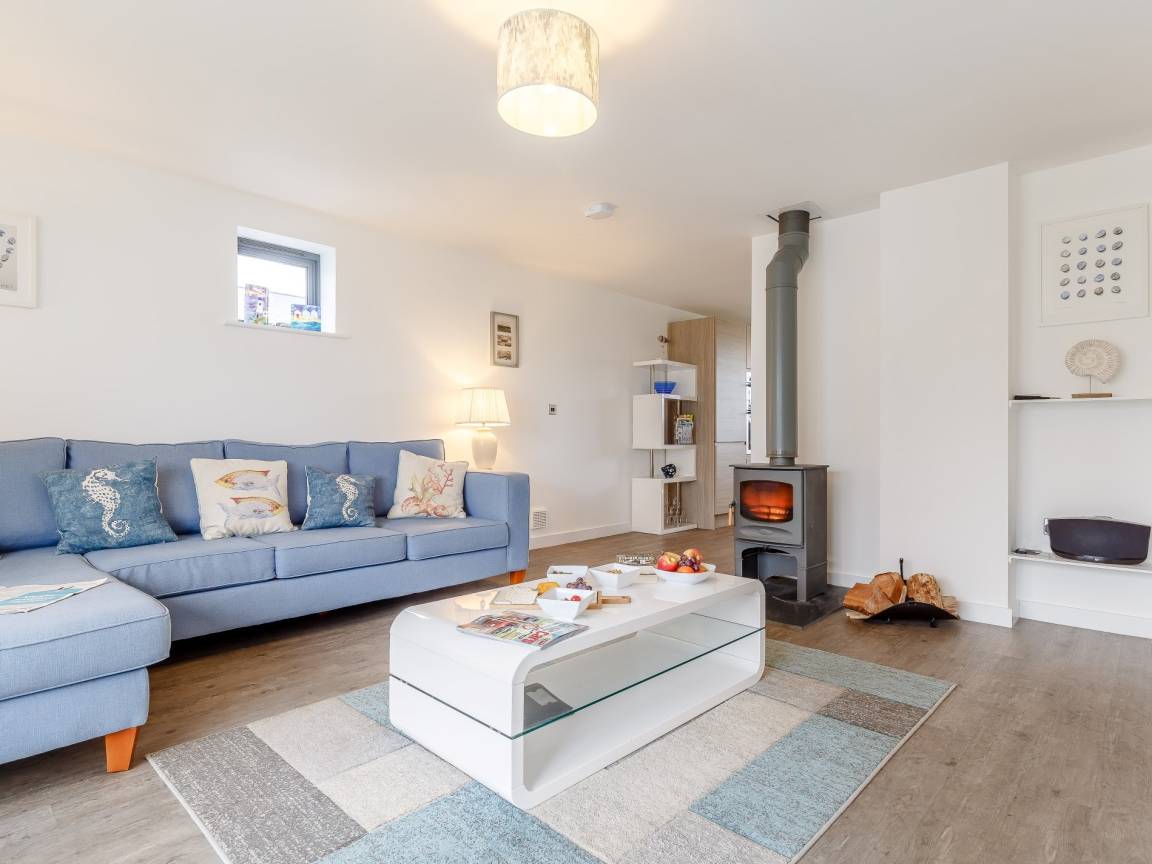 Cottage ∙ 3 Bedrooms ∙ 6 Guests - Appledore