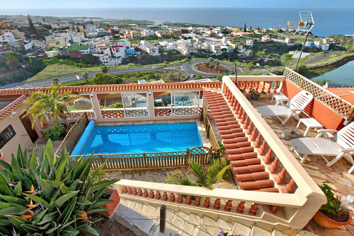 350 M² Villa ∙ 4 Slaapkamers ∙ 10 Gasten - Tenerife
