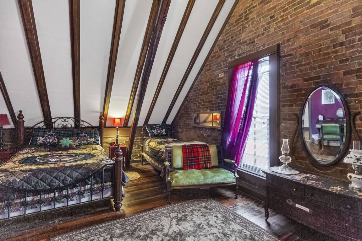 Hotel ∙ 1 Bedroom ∙ 3 Guests - Kentucky