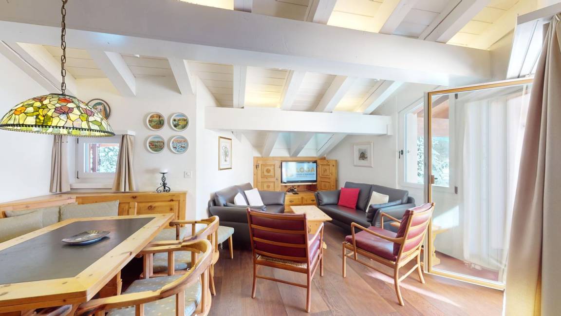 85 M² Ferienwohnung ∙ 3 Schlafzimmer ∙ 5 Gäste - Silvaplana