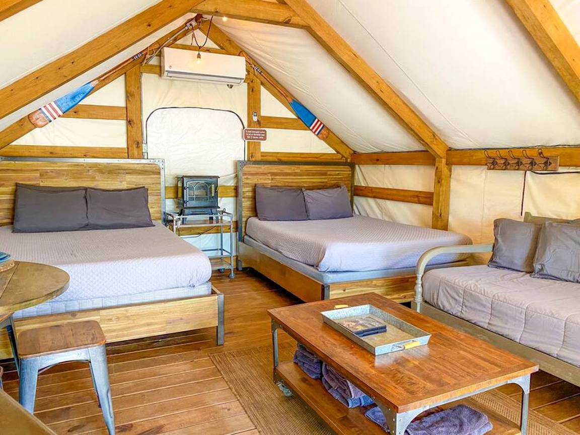 Camping-unterkunft ∙ 1 Schlafzimmer ∙ 5 Gäste - Seguin, TX