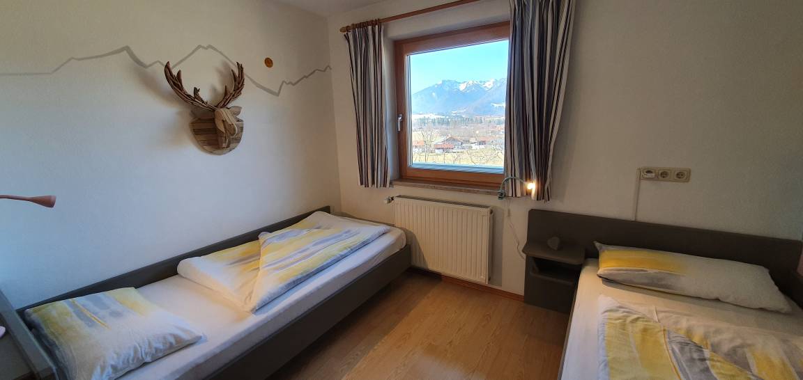 75 M² Apartment ∙ 3 Bedrooms ∙ 6 Guests - Ruhpolding