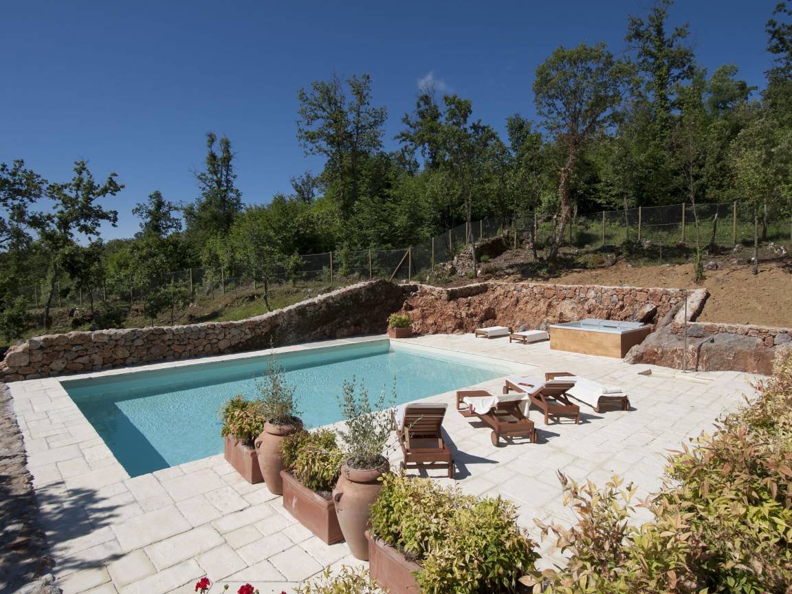 700 M² House ∙ 1 Bedroom ∙ 24 Guests - Monteriggioni