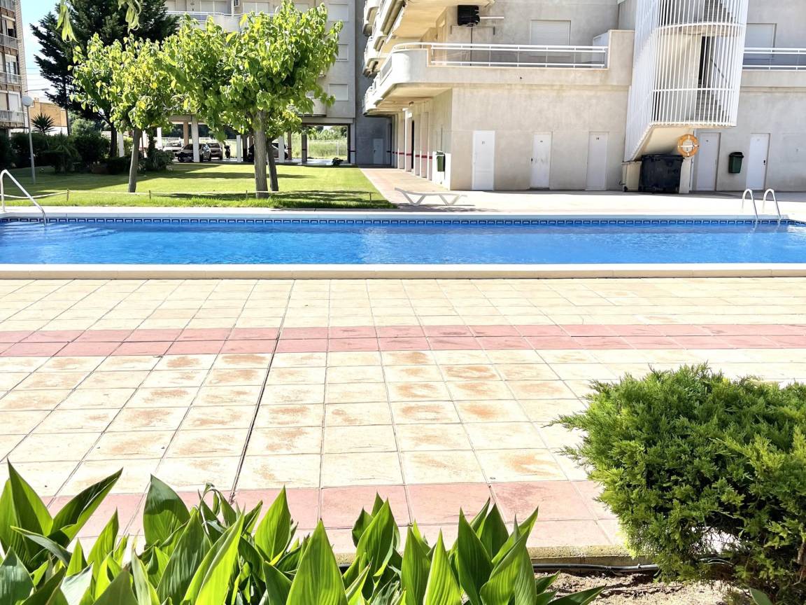 80 M² Apartamento ∙ 2 Habitaciones ∙ 6 Huéspedes - La Pineda