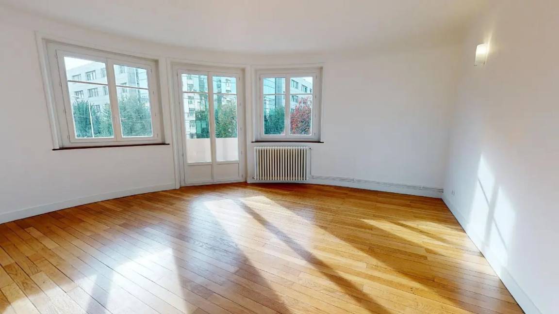 115 M² Appartement ∙ 4 Chambres ∙ 4 Personnes - Beynost