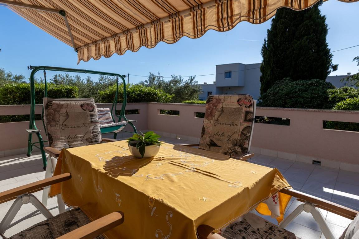 80 M² Apartment ∙ 2 Bedrooms ∙ 5 Guests - Krk