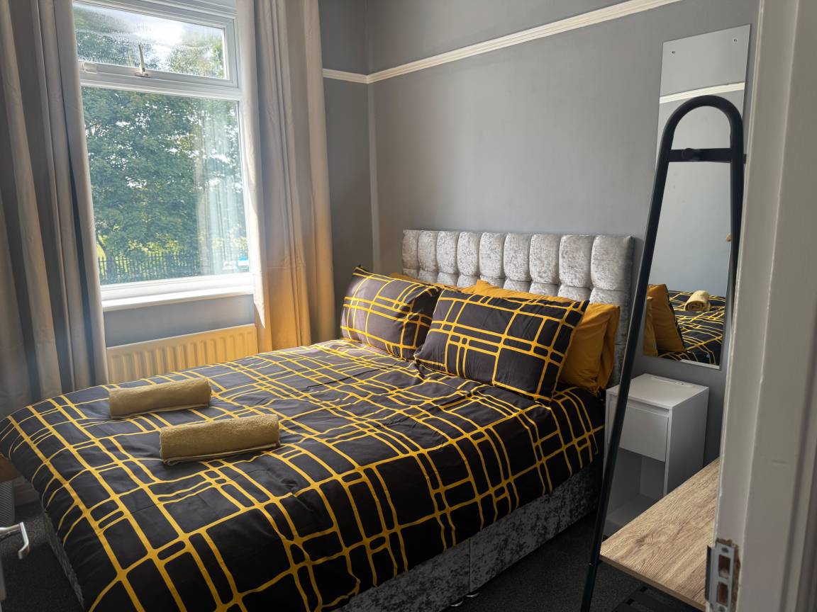 70 M² Apartamento ∙ 3 Habitaciones ∙ 9 Huéspedes - Newcastle upon Tyne