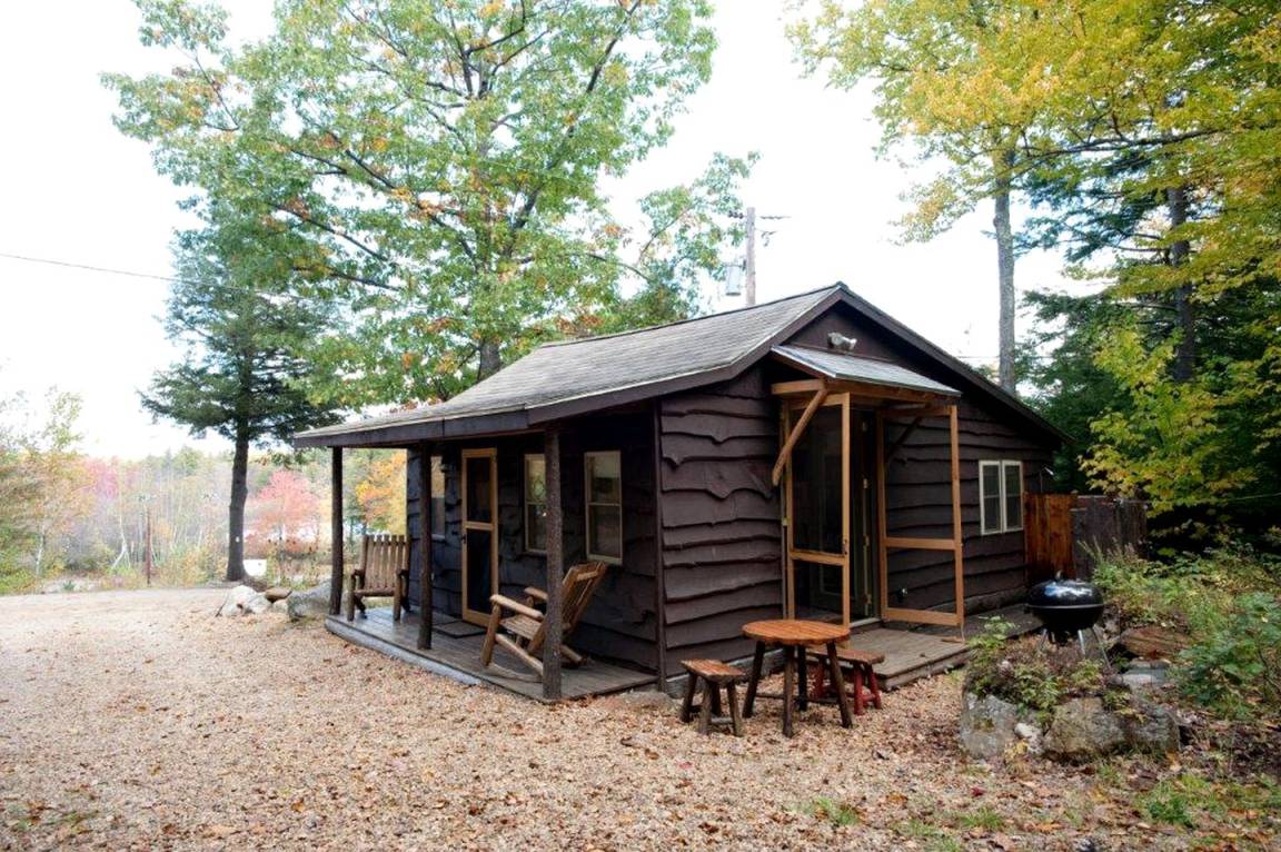 House ∙ 1 Bedroom ∙ 2 Guests - Pittsfield, NH