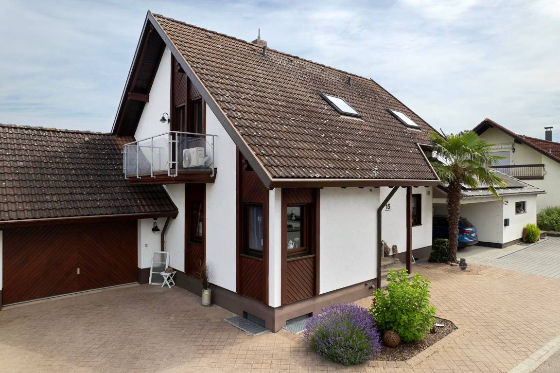 130 M² Ferienhaus ∙ 3 Schlafzimmer ∙ 4 Gäste - Kehl