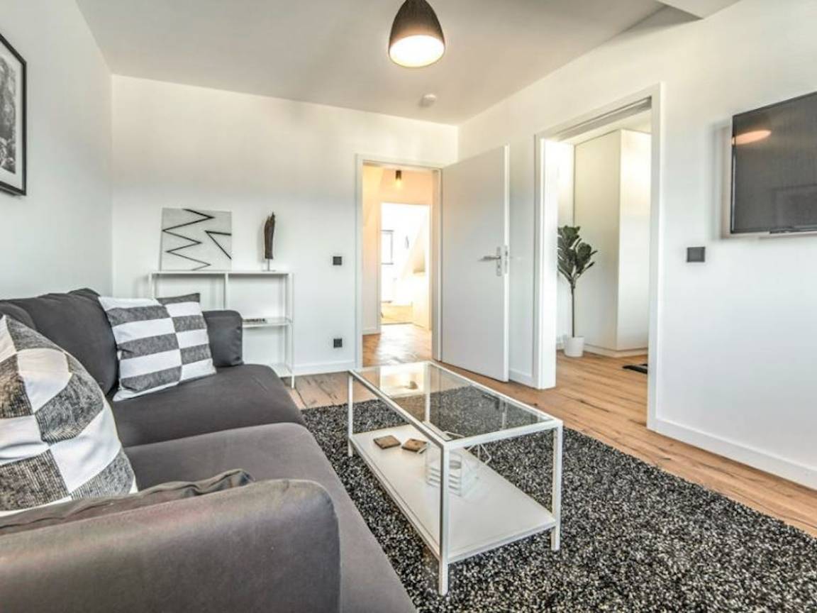 41 M² House ∙ 1 Bedroom ∙ 1 Guest - Düsseldorf