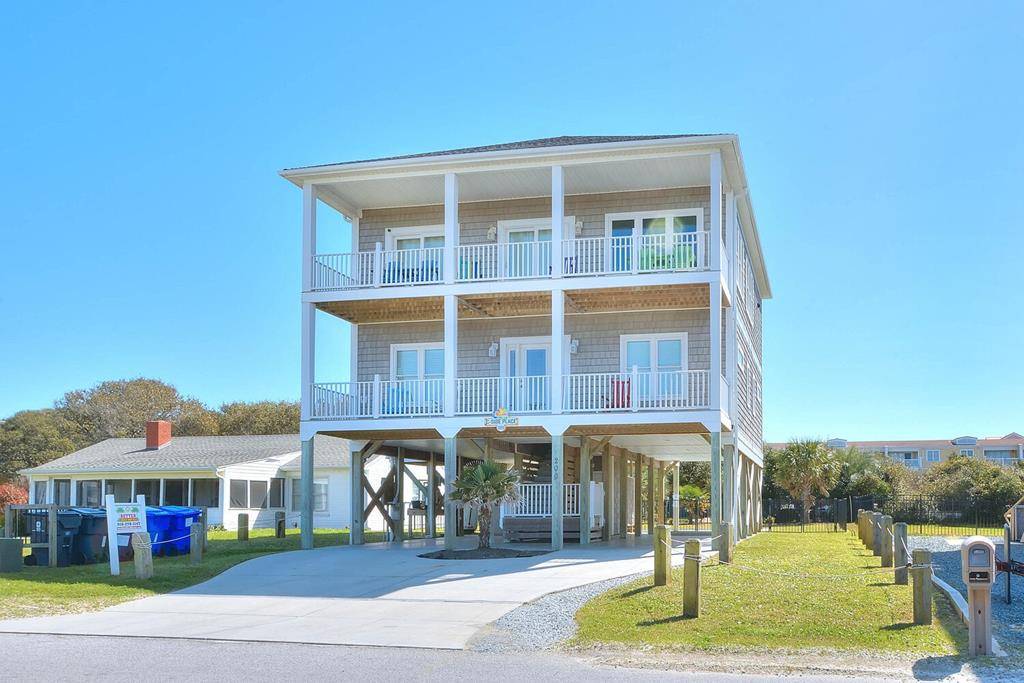 House ∙ 6 Bedrooms ∙ 17 Guests - Southport, NC