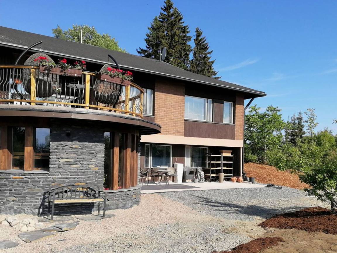 300 M² House ∙ 3 Bedrooms ∙ 10 Guests - Sastamala