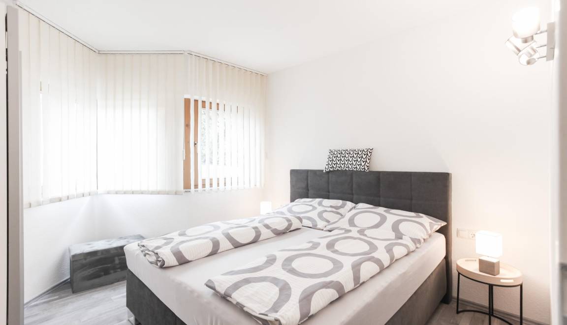 80 M² Ferienwohnung ∙ 2 Schlafzimmer ∙ 6 Gäste - Sautens