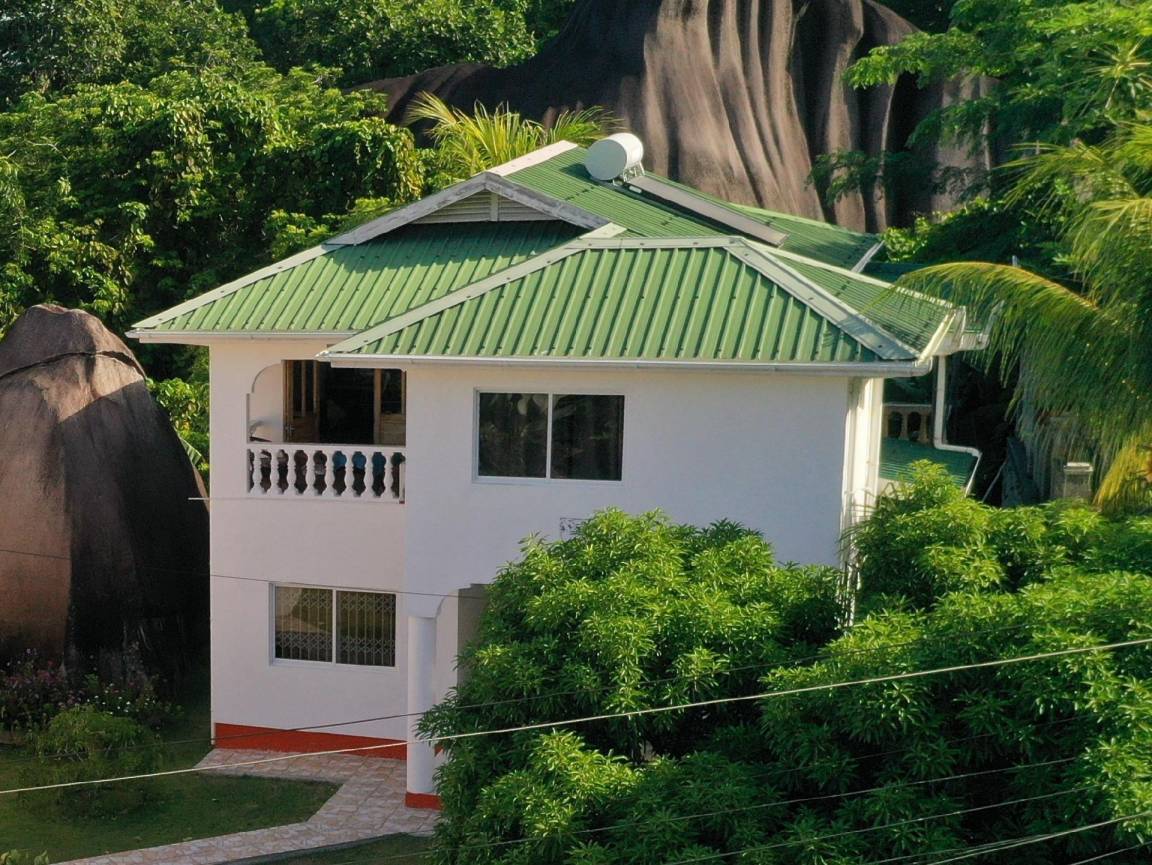 80 M² House ∙ 3 Bedrooms ∙ 6 Guests - Victoria (Seyşeller)