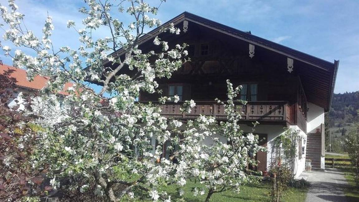 41 M² Ferienwohnung ∙ 1 Schlafzimmer ∙ 2 Gäste - Ettal