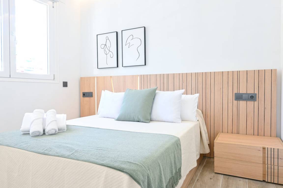 58 M² Apartamento ∙ 2 Habitaciones ∙ 6 Huéspedes - Alcobendas