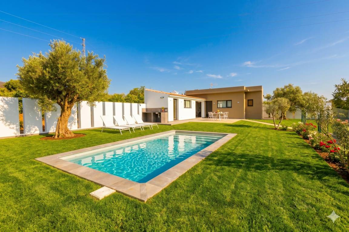65 M² House ∙ 2 Bedrooms ∙ 4 Guests - Álora