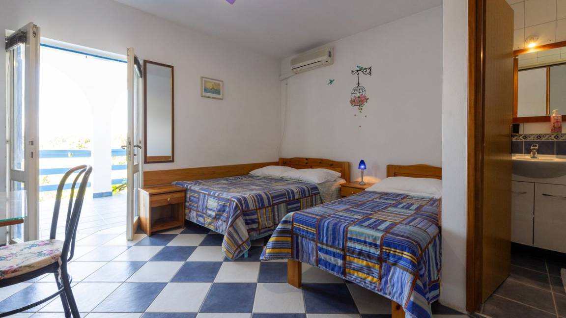 17 M² Hotel ∙ 1 Bedroom ∙ 3 Guests - Igrane