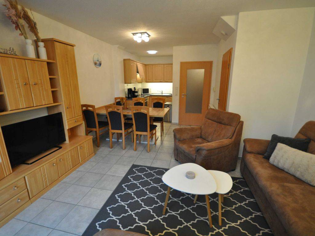 75 M² Ferienhaus ∙ 3 Schlafzimmer ∙ 6 Gäste - Neuharlingersiel