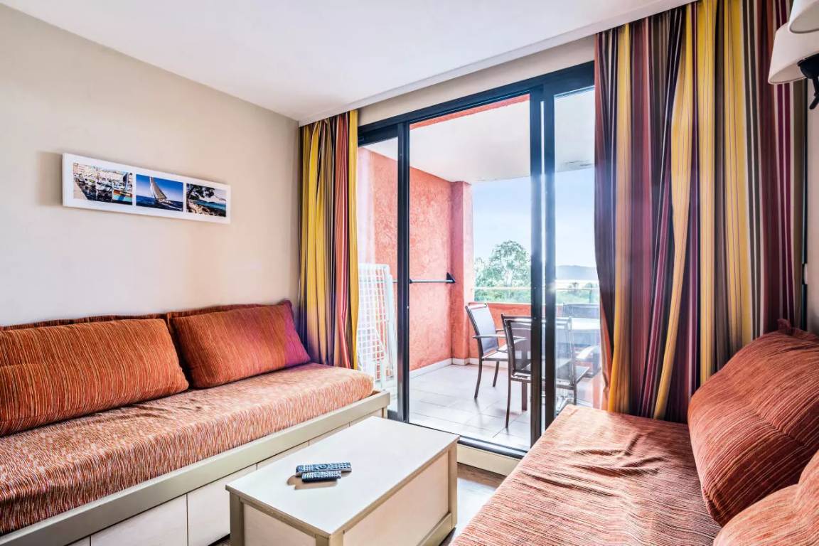 30 M² Studio ∙ 1 Chambre ∙ 5 Personnes - Cogolin