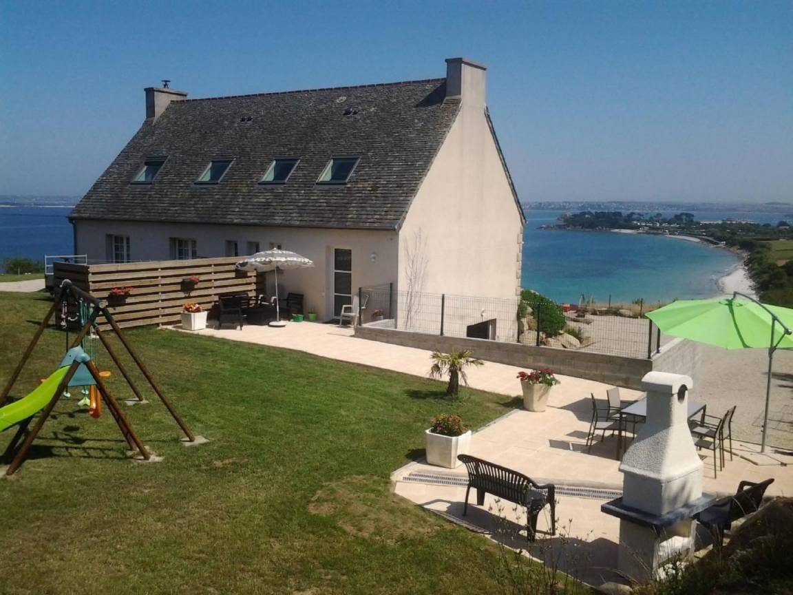 53 M² Appartement ∙ 2 Chambres ∙ 4 Personnes - Carantec