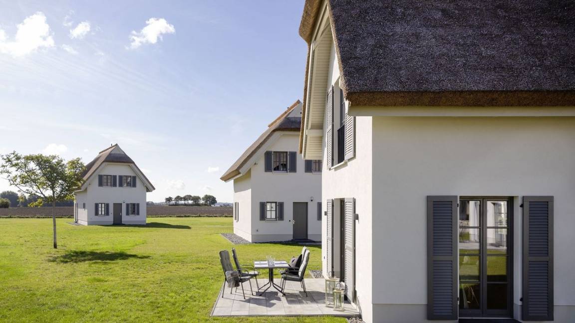 100 M² Ferienhaus ∙ 2 Schlafzimmer ∙ 4 Gäste - Hiddensee