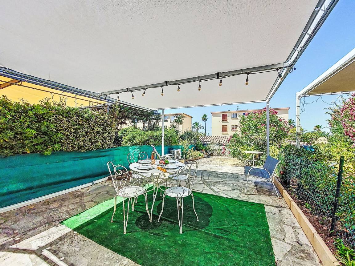 35 M² Appartement ∙ 1 Chambre ∙ 4 Personnes - Saint-Cyr-sur-Mer