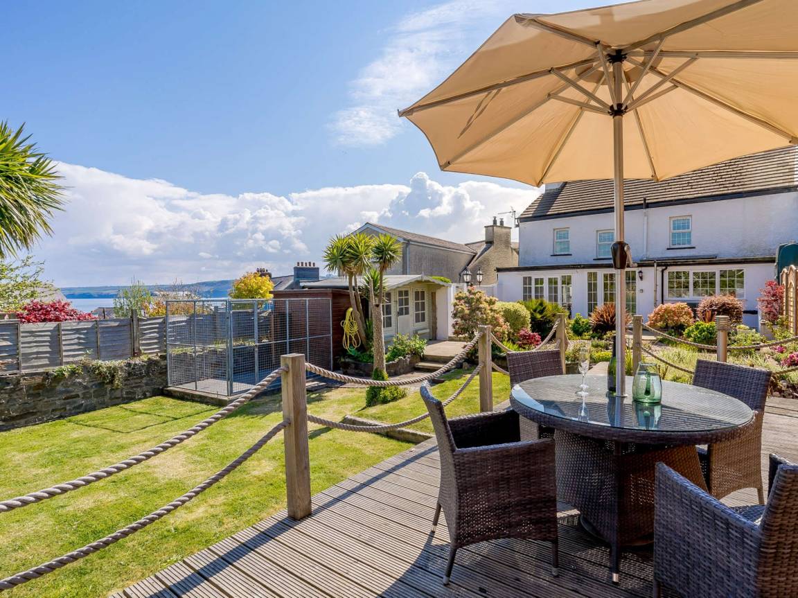 Cottage ∙ 4 Bedrooms ∙ 8 Guests - New Quay