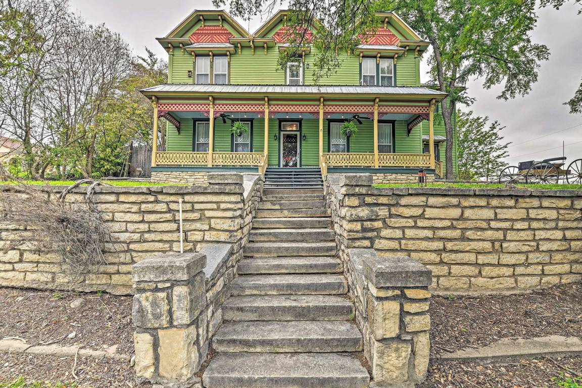 278 M² House ∙ 4 Bedrooms ∙ 10 Guests - Glen Rose, TX