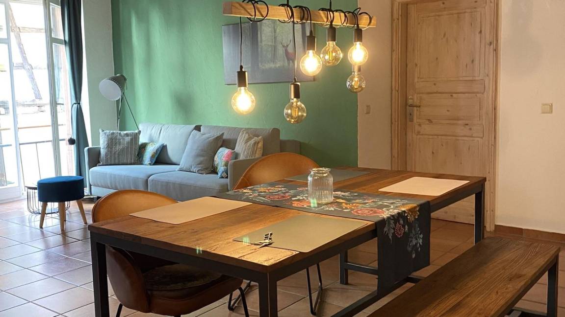 71 M² Apartment ∙ 1 Bedroom ∙ 4 Guests - Landau