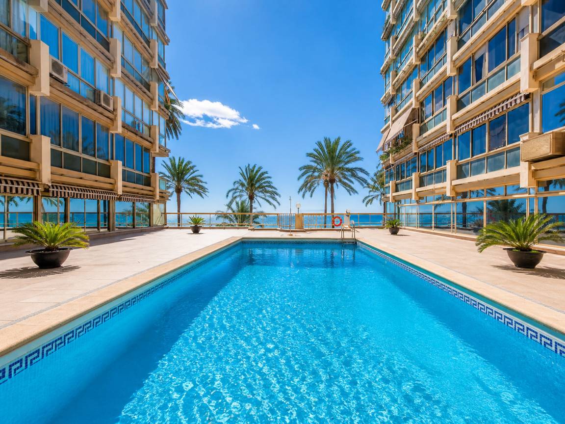 155 M² Apartamento ∙ 3 Habitaciones ∙ 8 Huéspedes - Marbella