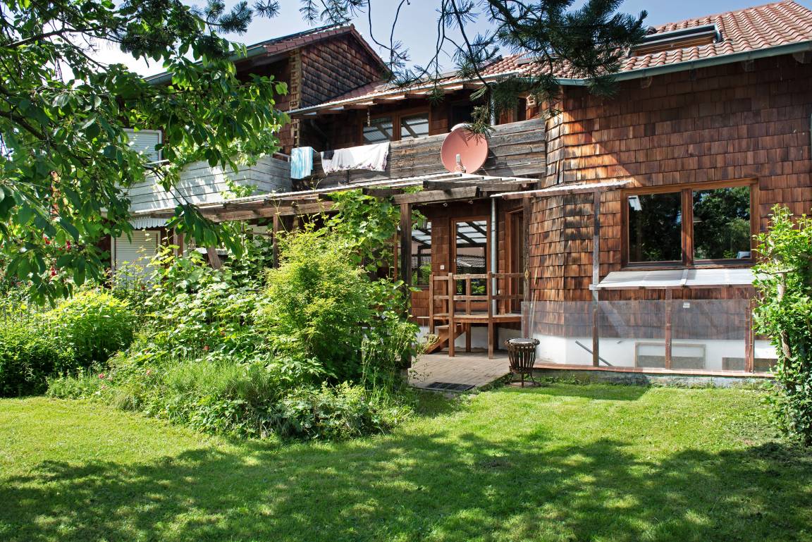 74 M² Ferienhaus ∙ 2 Schlafzimmer ∙ 3 Gäste - Stockach