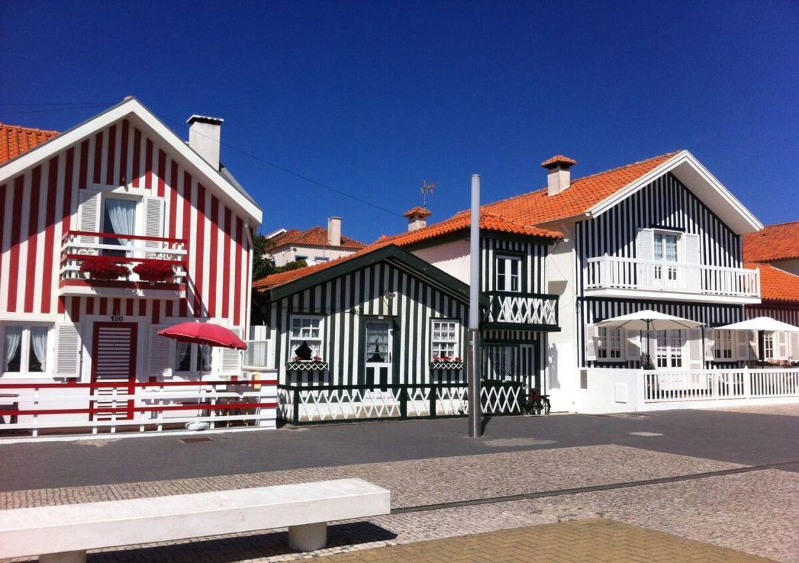 100 M² Casa ∙ 5 Quartos ∙ 10 Hóspedes - Aveiro