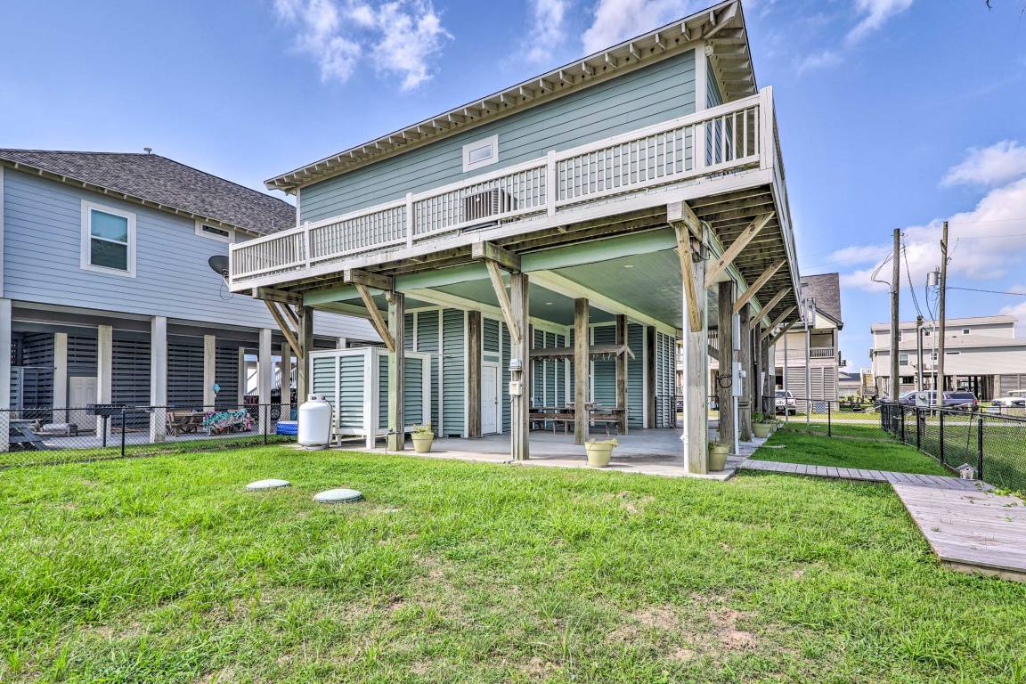 125 M² House ∙ 3 Bedrooms ∙ 6 Guests - Crystal Beach, TX