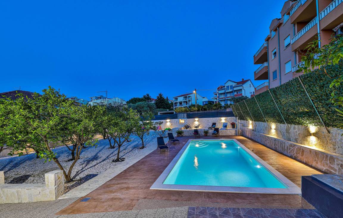 128 M² Apartament ∙ 2 Sypialnie ∙ 6 Gości - Trogir