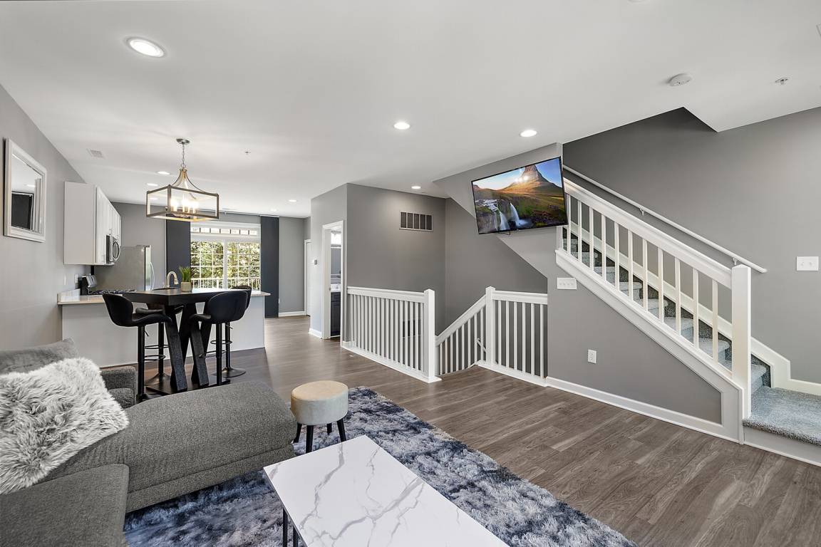 155 M² Apartamento ∙ 2 Habitaciones ∙ 2 Huéspedes - Ferndale, MI