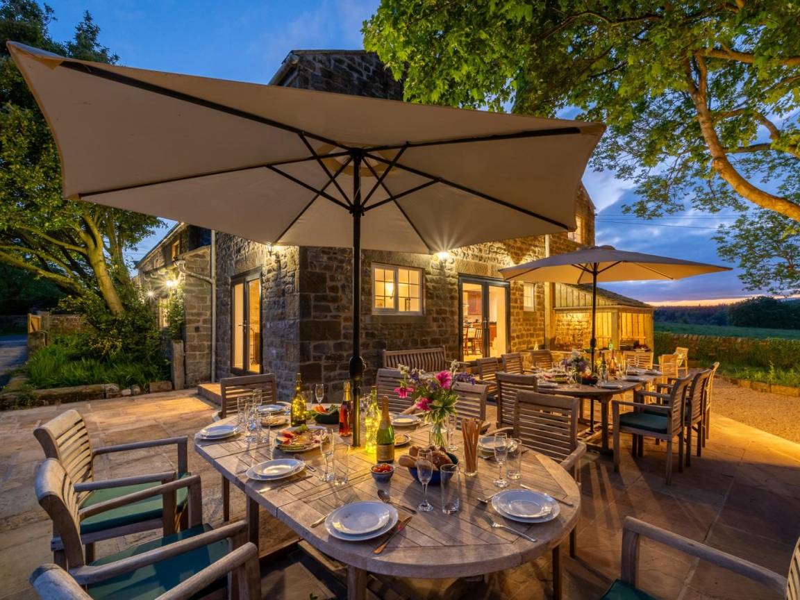 Cottage ∙ 8 Bedrooms ∙ 17 Guests - Ripon