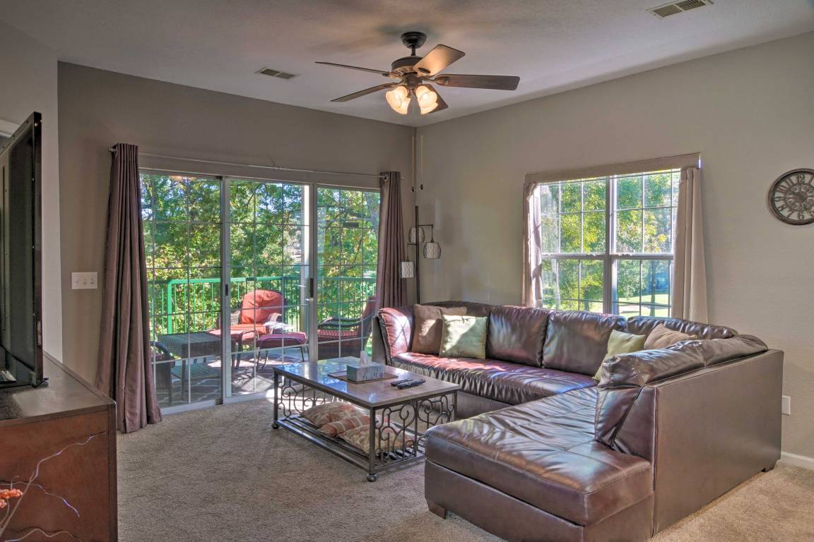 92 M² Apartment ∙ 2 Bedrooms ∙ 7 Guests - Lake Taneycomo, MO