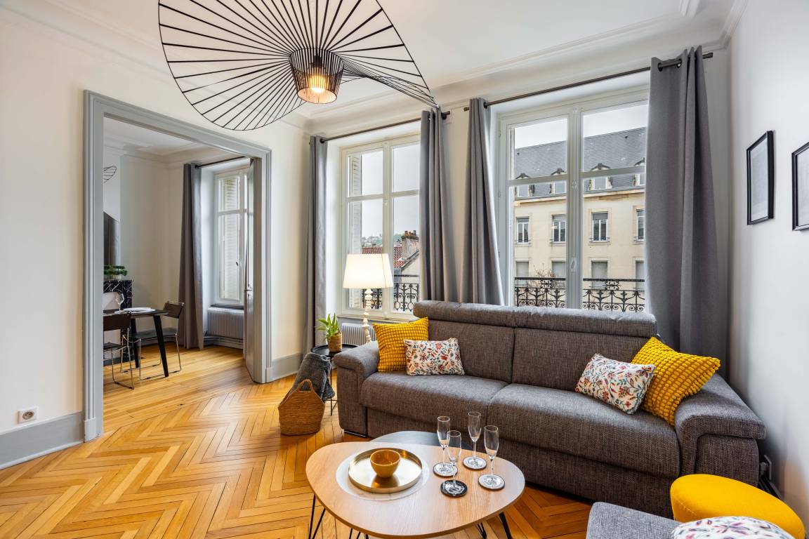 82 M² Appartement ∙ 1 Chambre ∙ 4 Personnes - Laxou