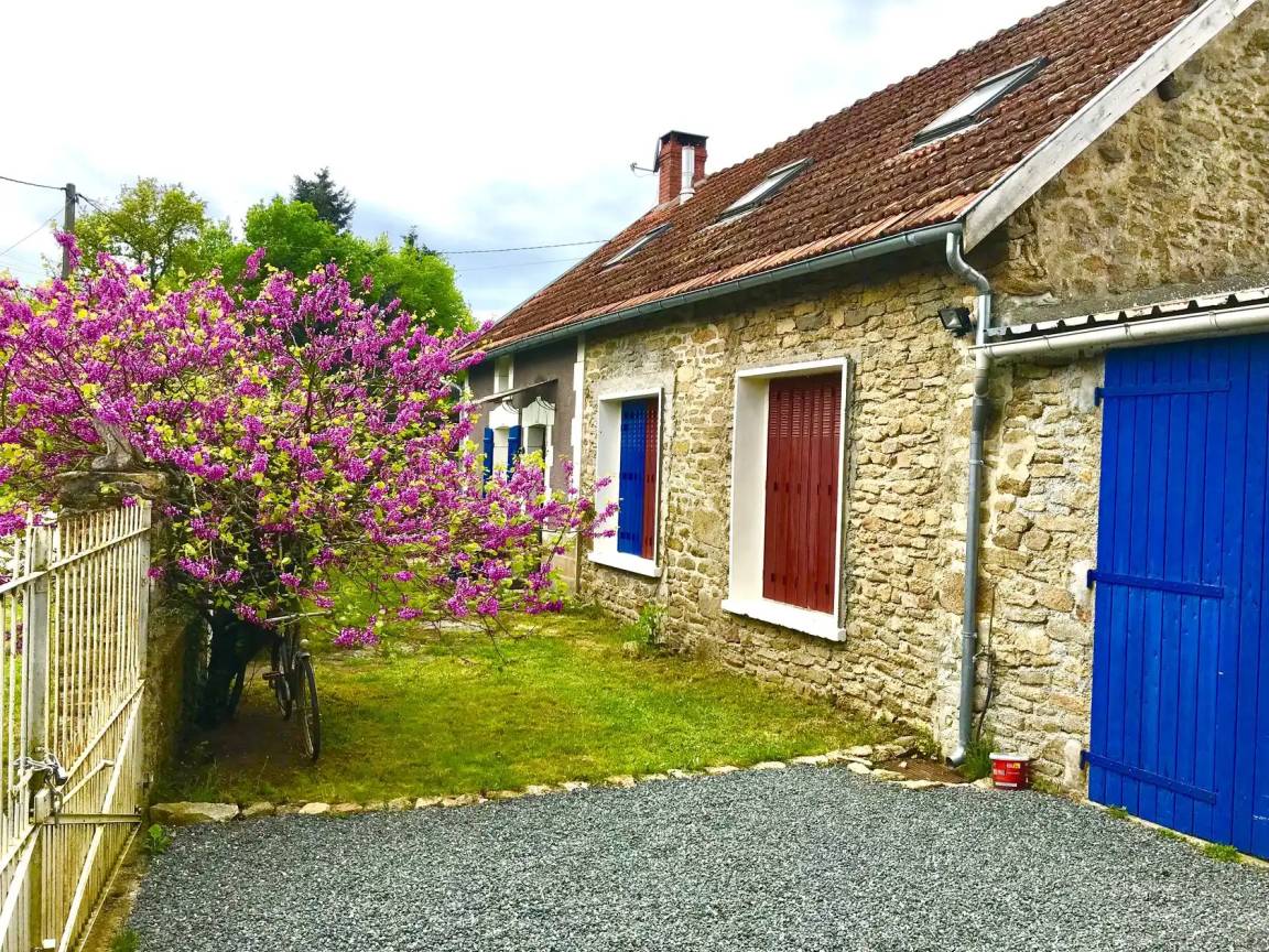 150 M² Maison De Vacances ∙ 4 Chambres ∙ 8 Personnes - La Souterraine