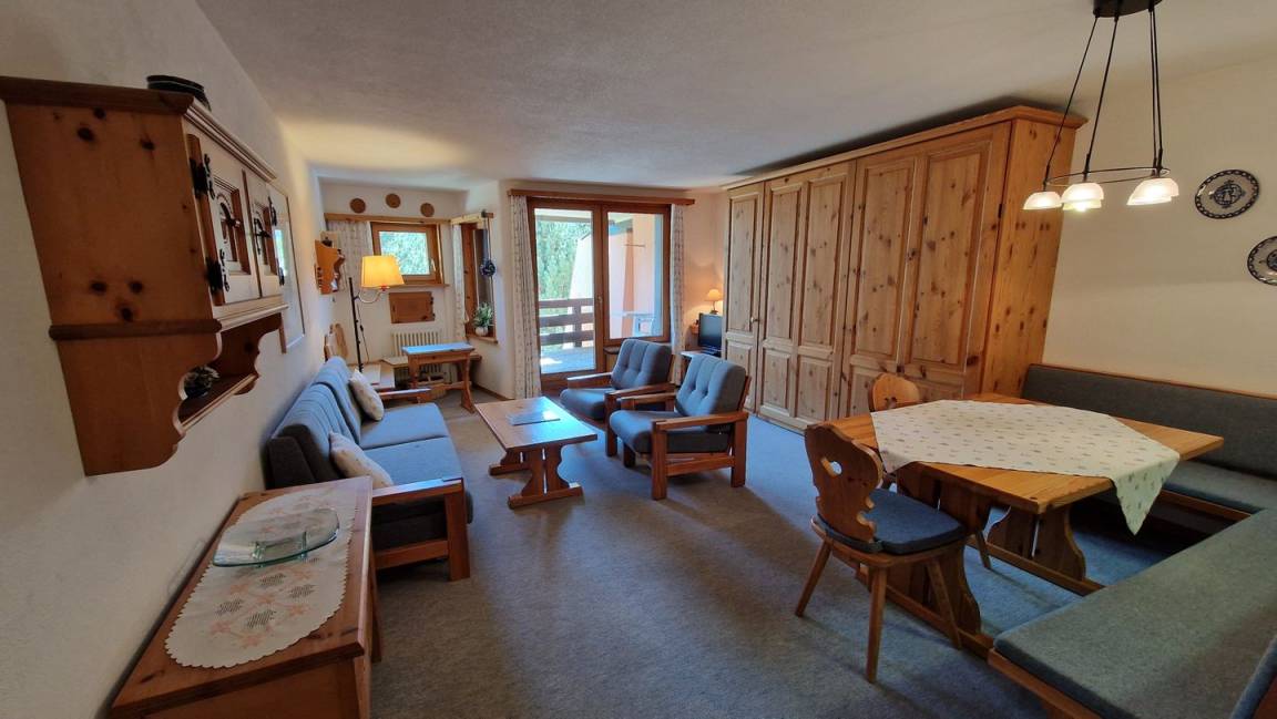 74 M² Apartment ∙ 1 Bedroom ∙ 4 Guests - Saint Moritz